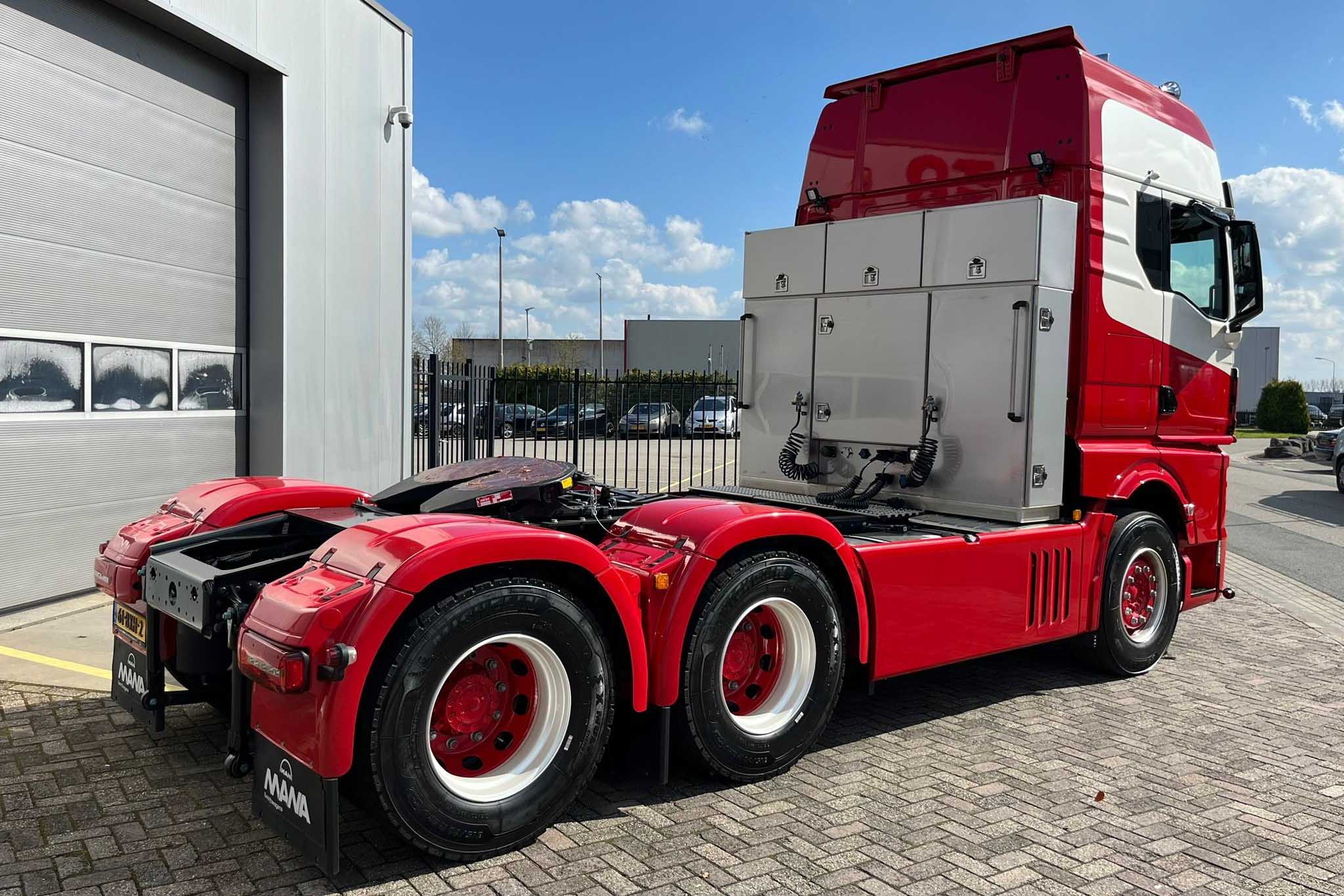 MAN TGX 6x4 - Truckstar